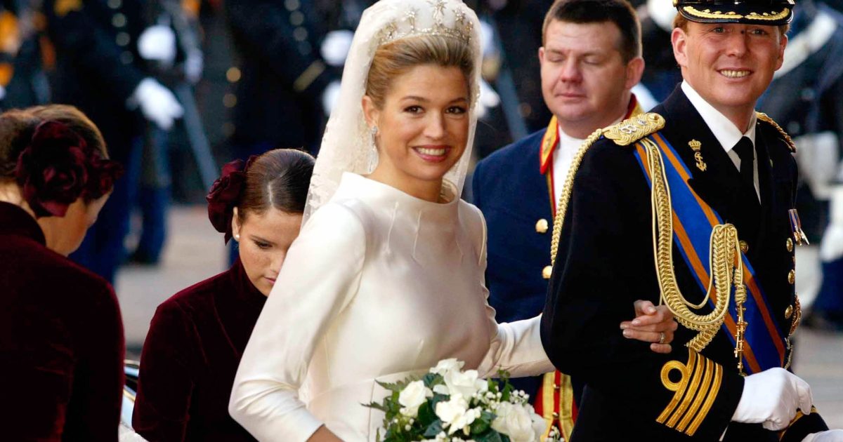 Alles wat je wil weten over de trouwjurk van koningin Máxima - Vogue NL
