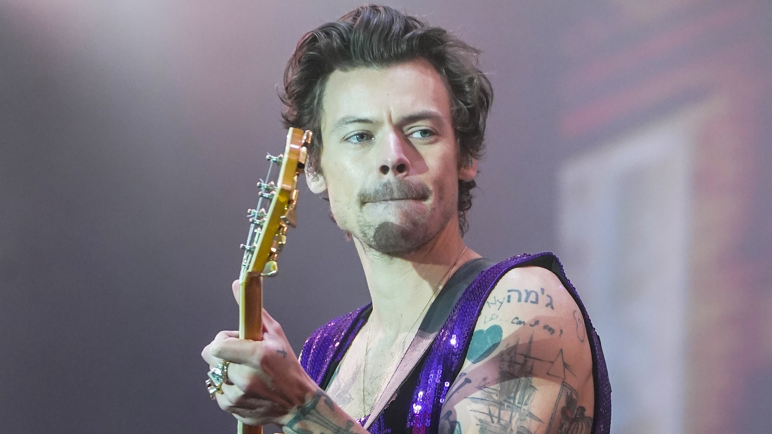 Harry Styles Muziekvideo Voor Late Night Talking Is Een Droom Vogue NL harry-styles-muziekvideo-voor-late-night-talking-is-een-droom-vogue-nl