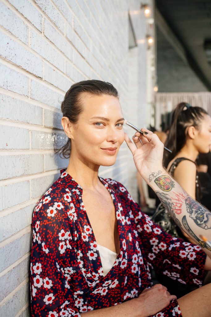 Backstage bij Vogue World: bekijk hier alle foto's - Vogue.nl