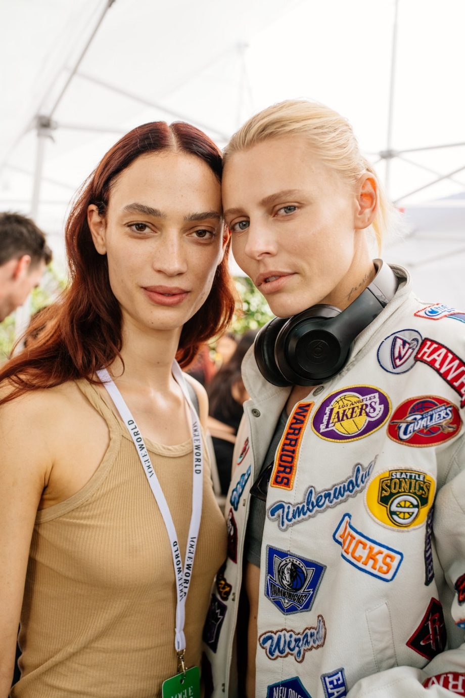 Backstage bij Vogue World: bekijk hier alle foto's - Vogue.nl
