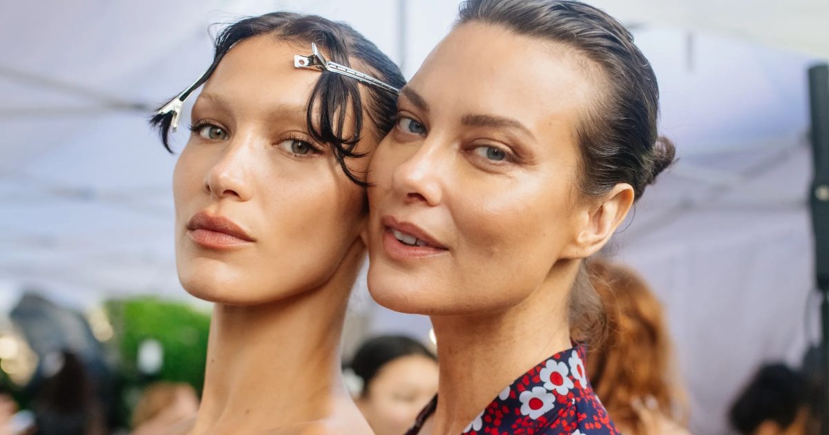 Backstage bij Vogue World: bekijk hier alle foto's - Vogue.nl
