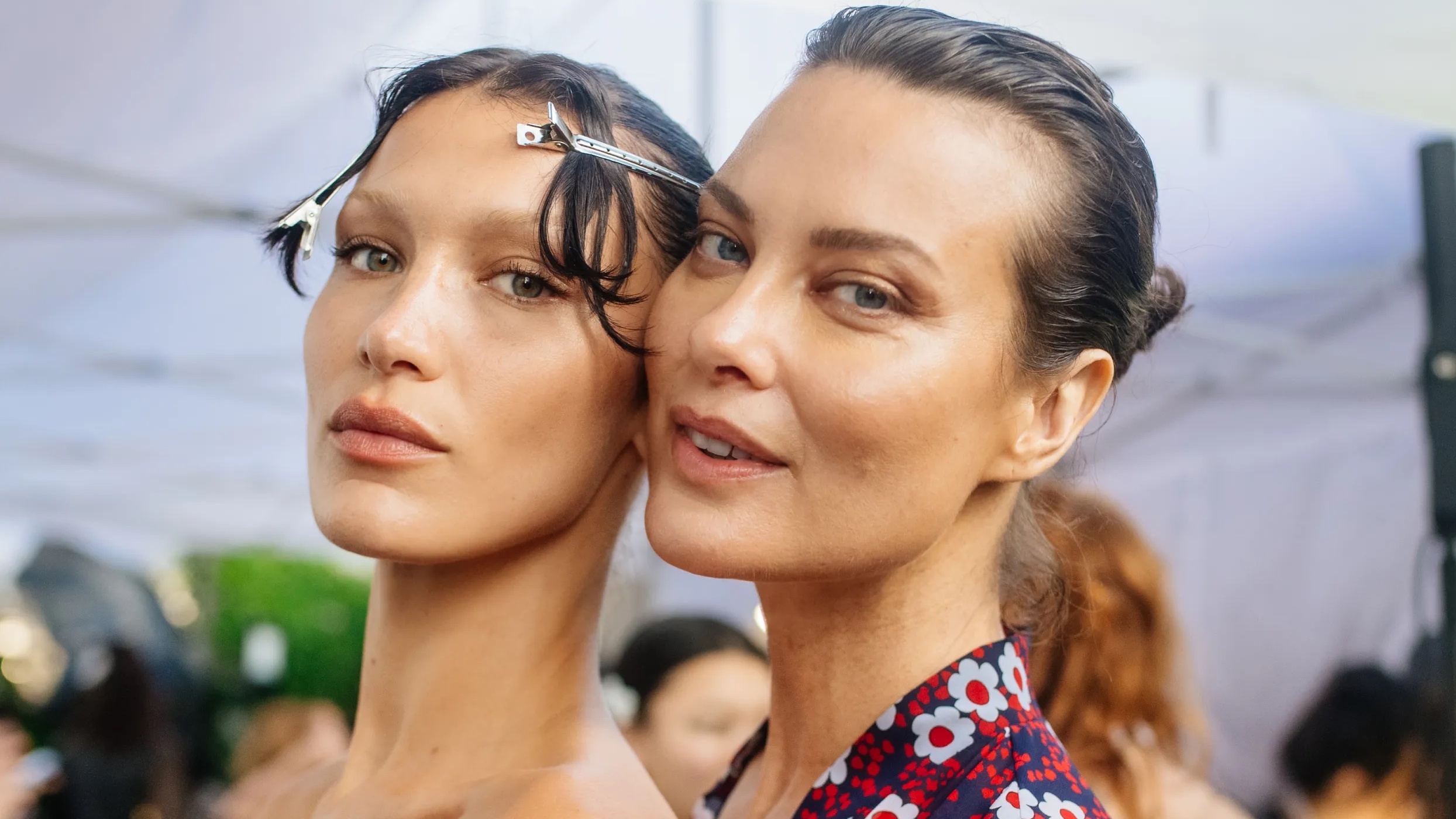 Backstage bij Vogue World: bekijk hier alle foto's - Vogue.nl