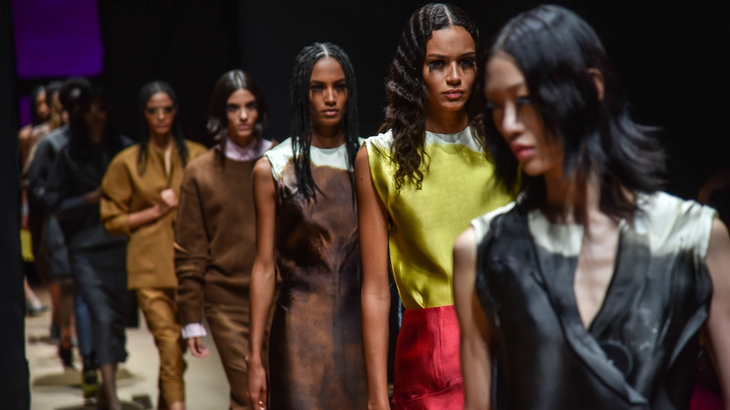 Dit wil je weten over Prada lente/zomer 2023 - Vogue.nl