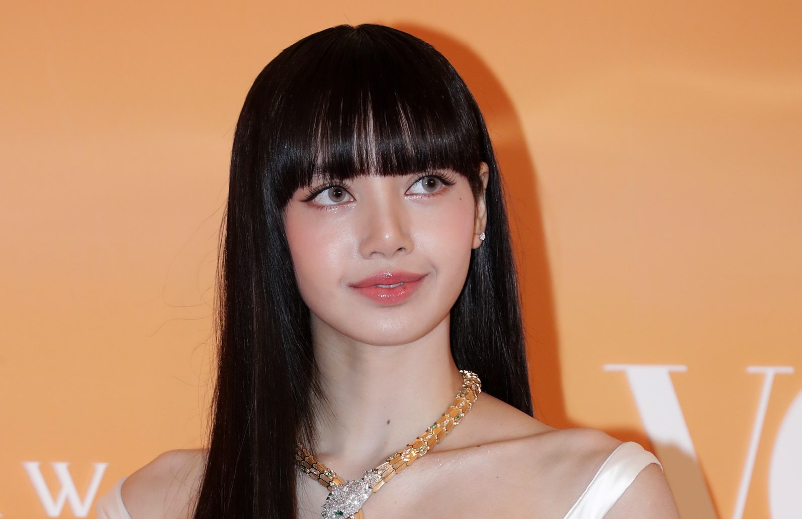 Lisa van Blackpink draagt Vivienne Westwood-korset op rode loper