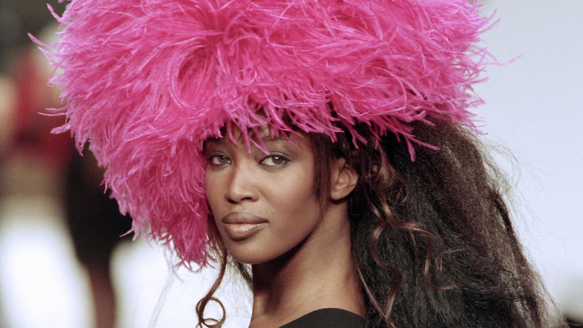 Ombré lippen uit de 90's zijn terug – en dit is wat je moet weten