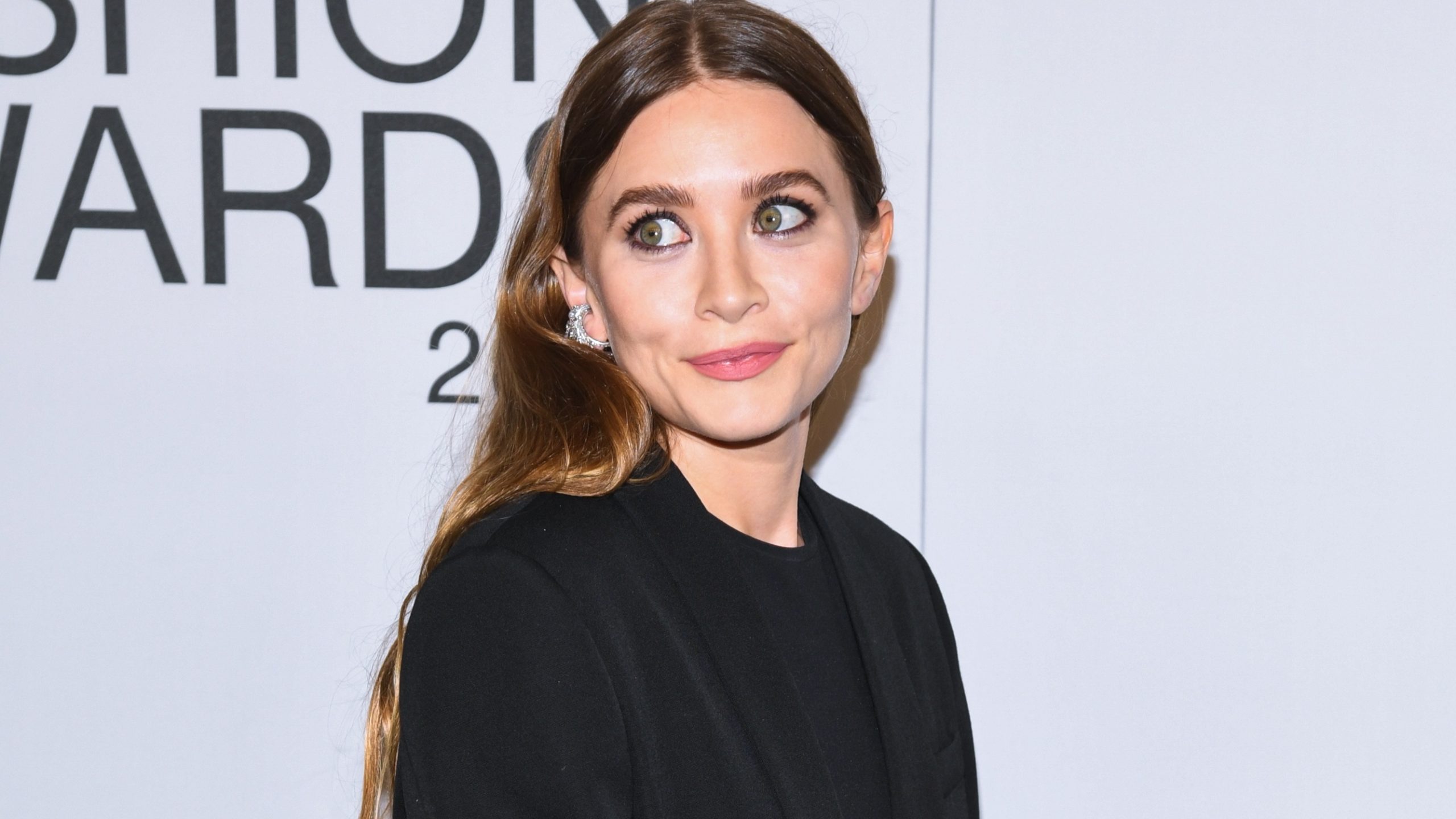 Deze New Balance sneakers zijn favoriet van Ashley Olsen