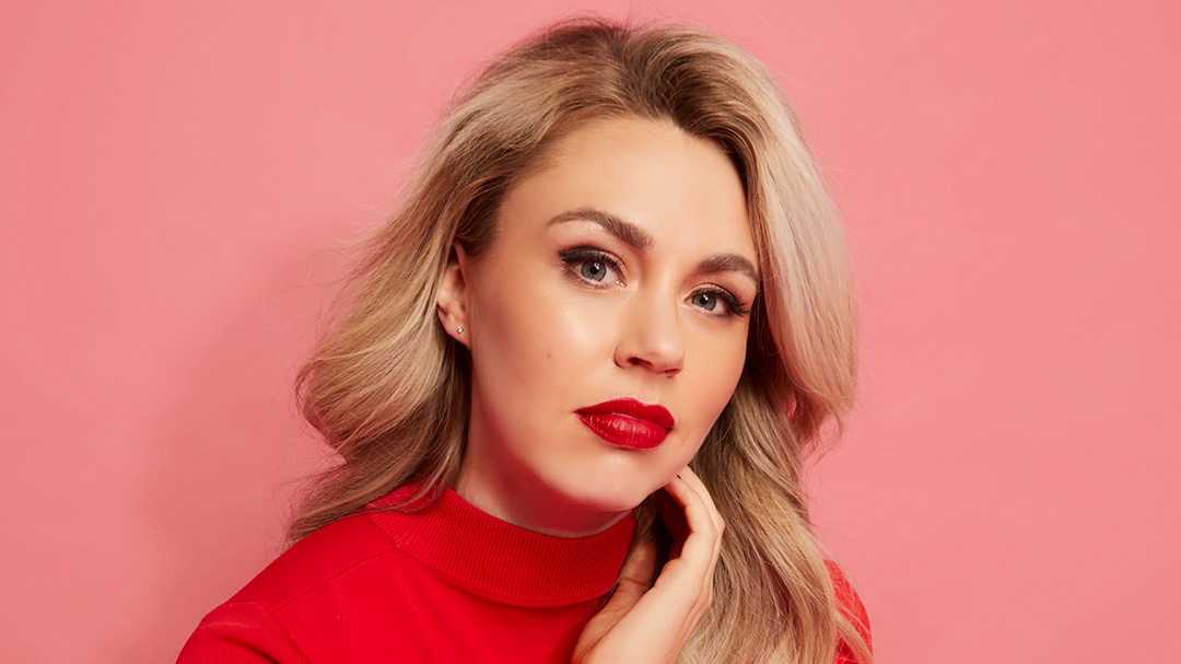 Schrijfster Lisa Loeb gebruikt elke dag botox uit een potje