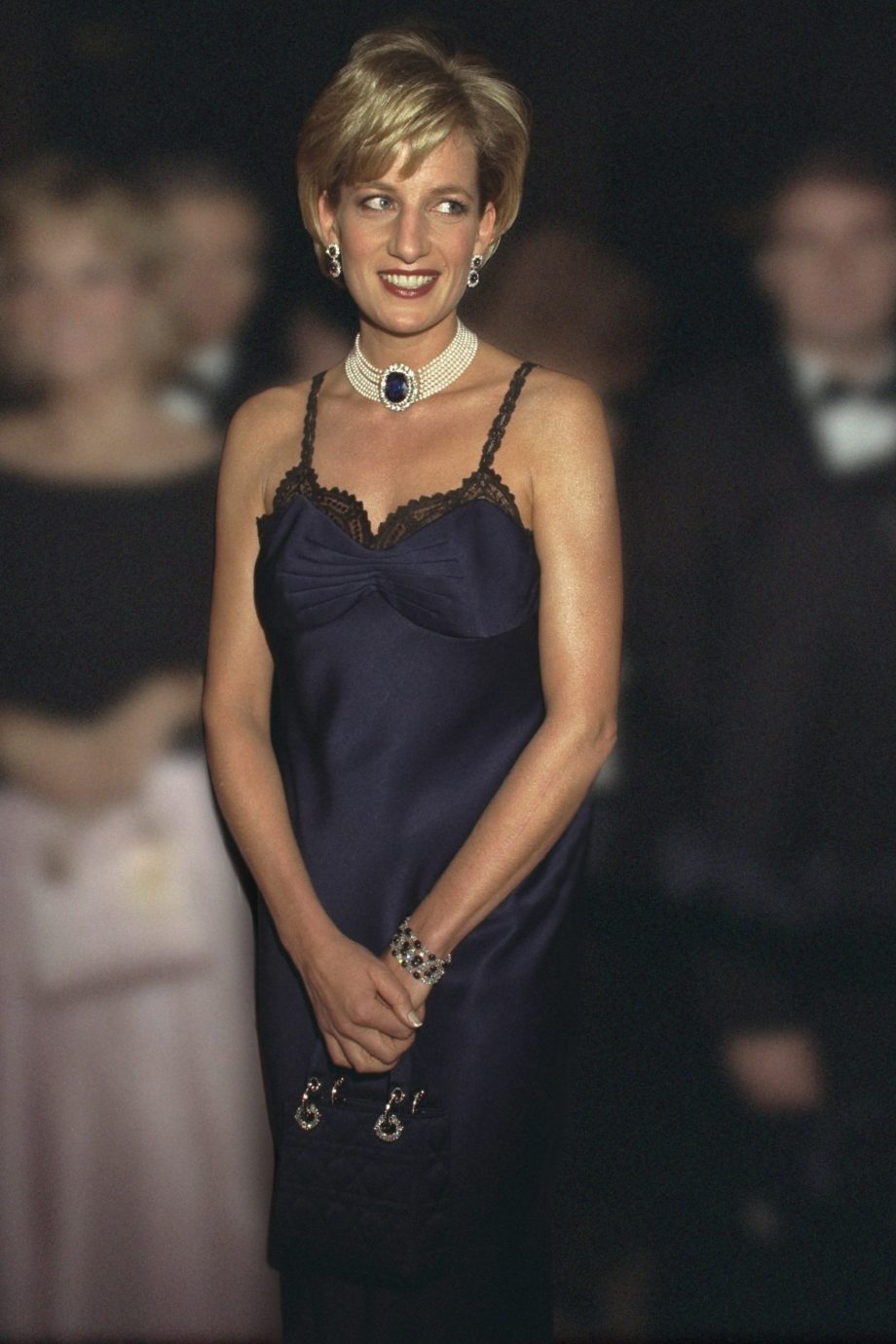 Dior brengt de 90's Lady Dior-tas van prinses Diana terug