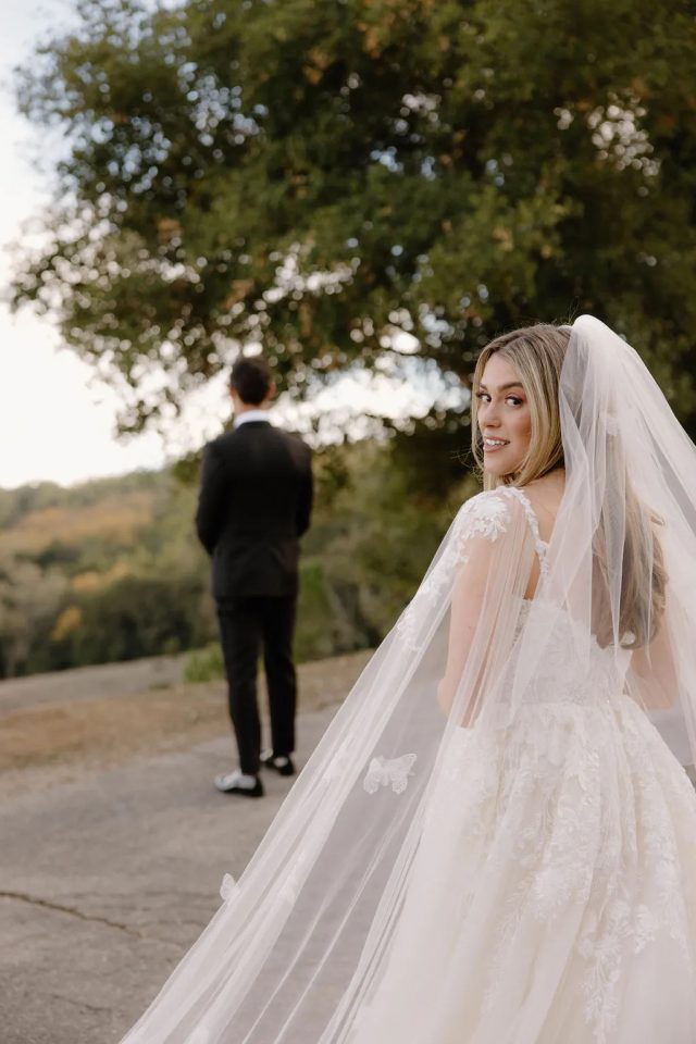 Zien: de intieme bruiloft van Taylor Lautner en Taylor Dome