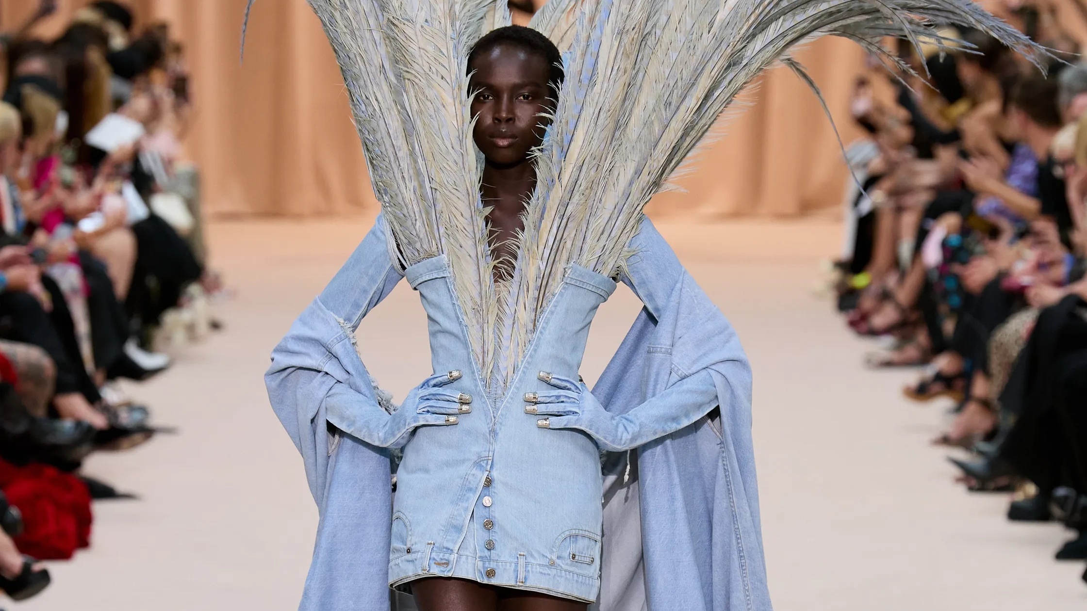 Nieuwe ontwerper Jean Paul Gaultier Couture is Haider Ackermann