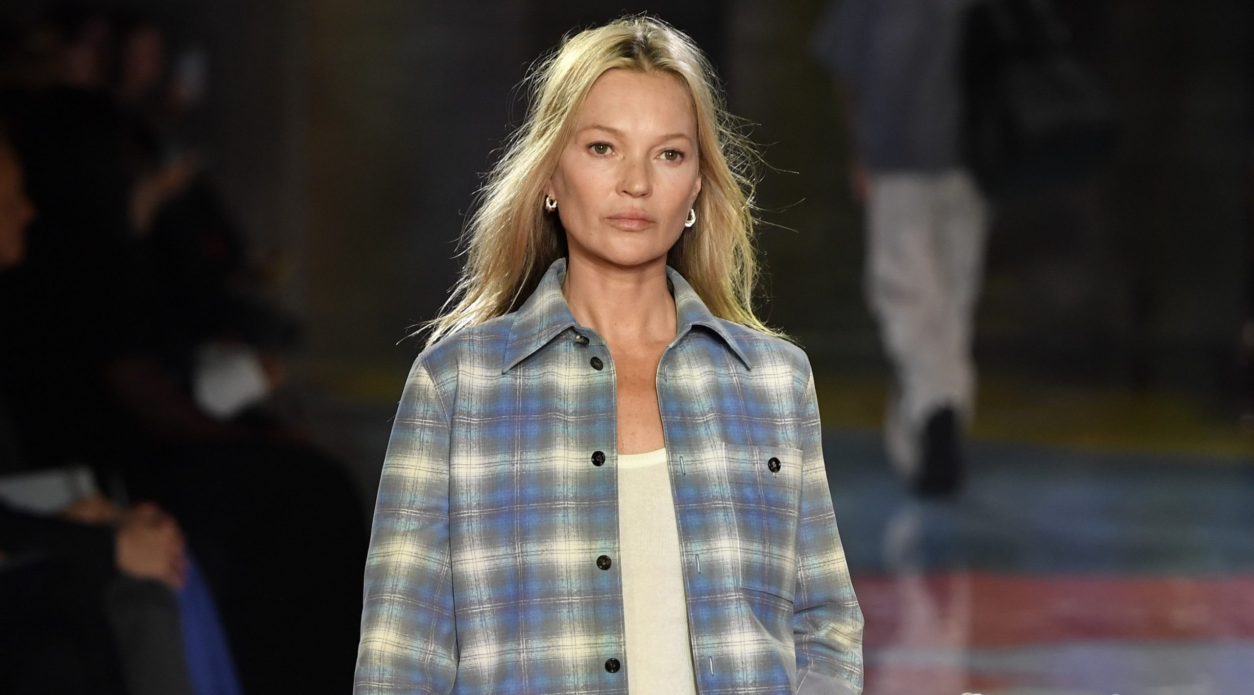 Waarom je de geruite blouse in je kast wil hebben hangen