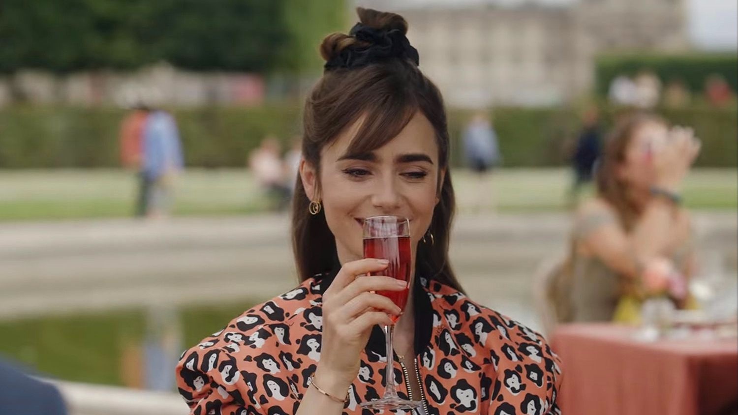 Kir Royale maken à la 'Emily in Paris'? Dit is het perfecte recept