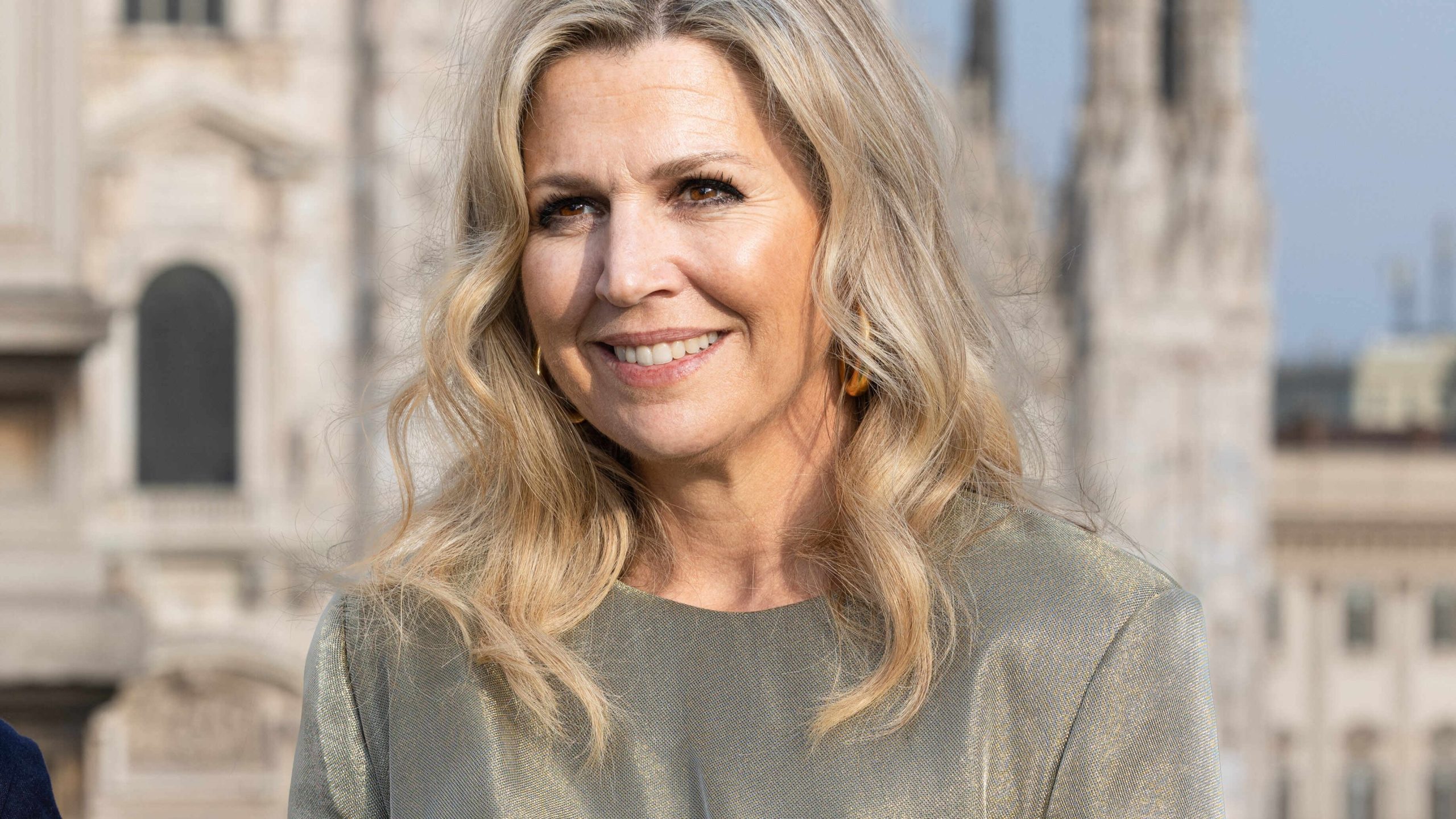 Máxima schittert in Dutch design tijdens Milan Design Week