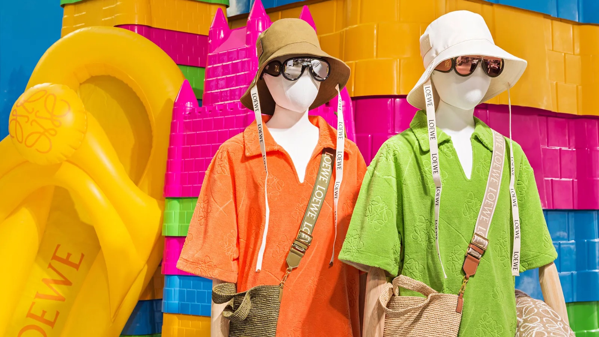 Loewe opent zomerse pop-up in Galeries Lafayette