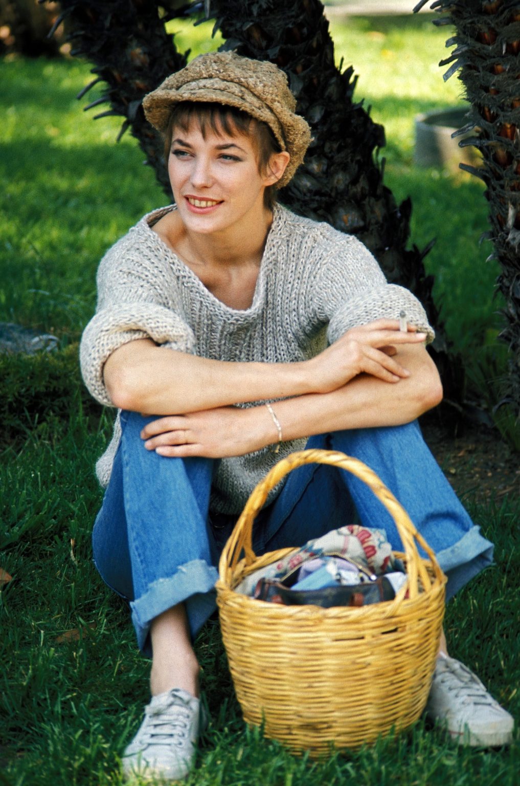 De beste looks van mode-icoon Jane Birkin door de jaren heen