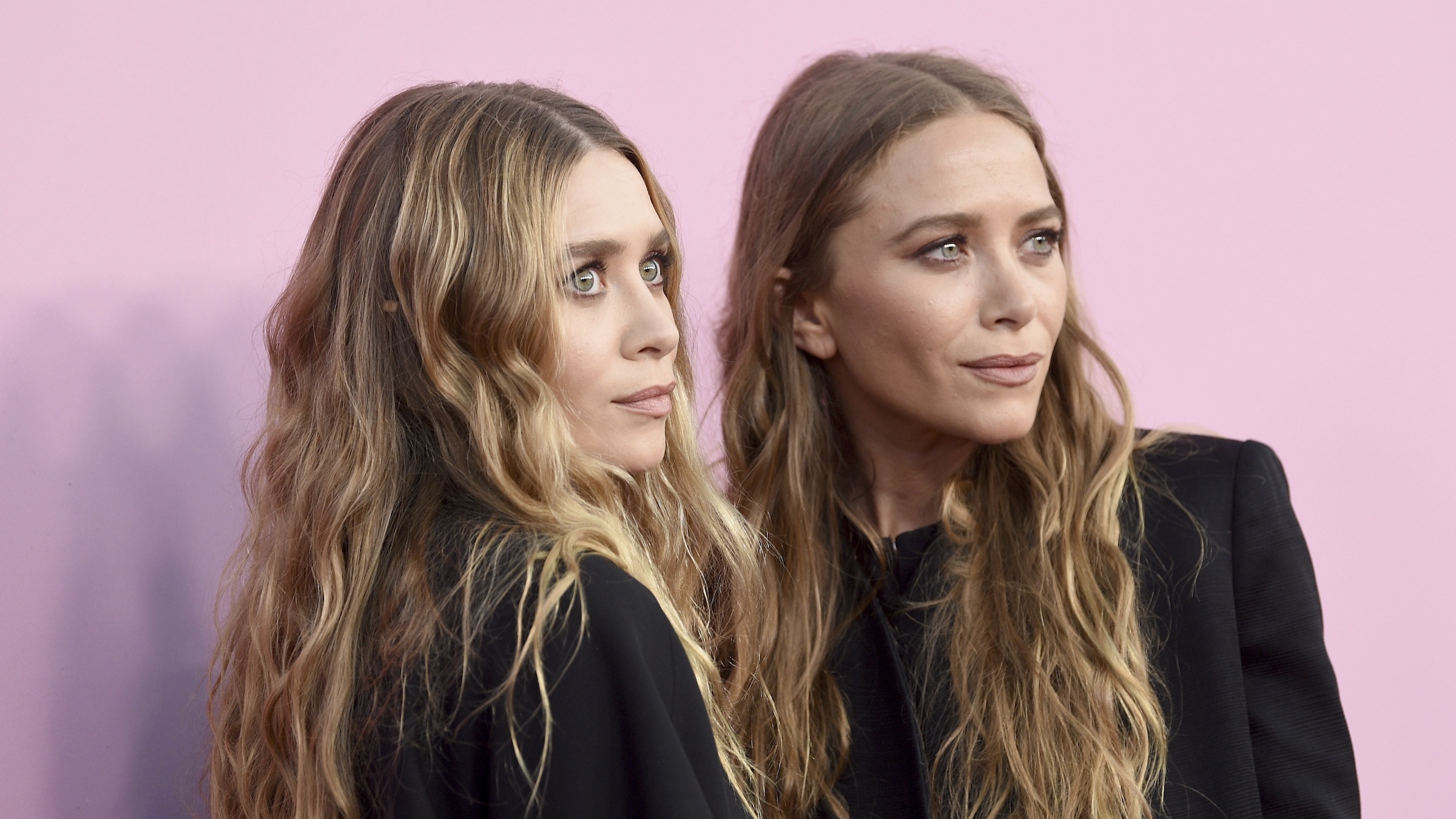 Hoe de Olsen Twins hun mode-imperium The Row opbouwden