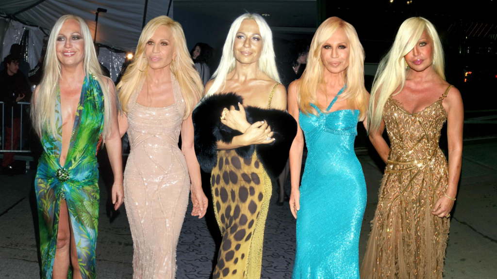 De 20 beste momenten van Donatella Versace in de 90's en 00's