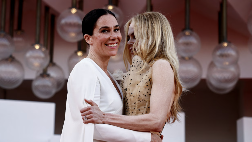 Halina Reijn straalt in Claes Iversen op Filmfestival van Venetië