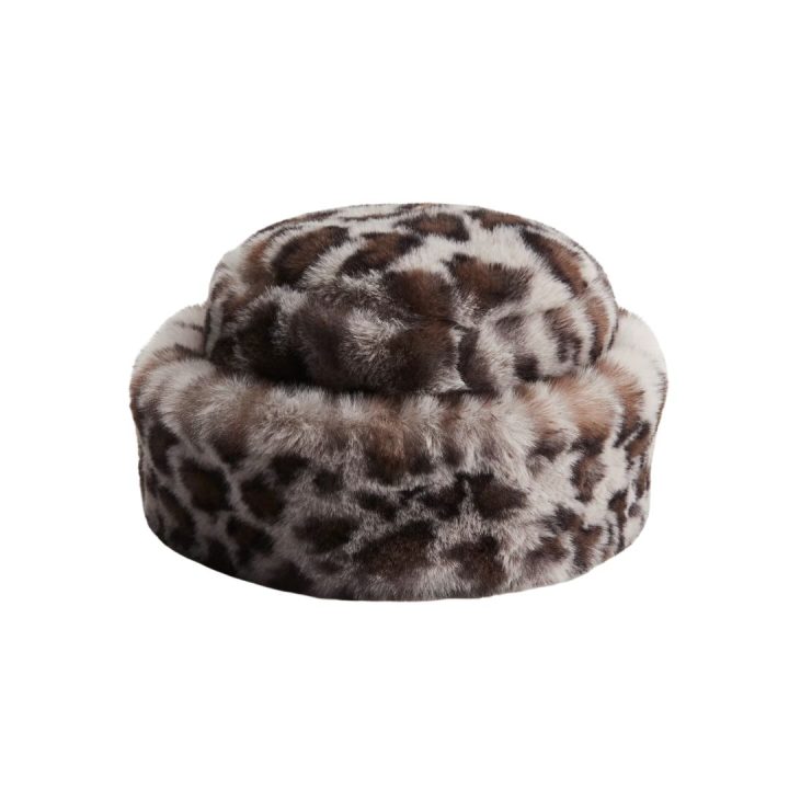 Deze Russische muts zien we deze winter terug bij alle it-girls