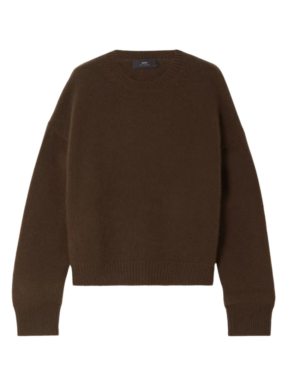 De bruine trui is een hit onder de basics: 10 favorieten - Vogue NL