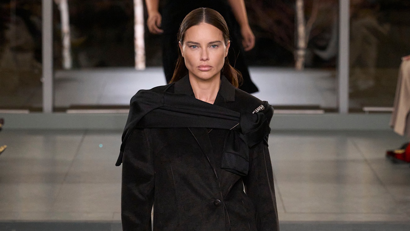 Topmodellen domineerden de Tory Burch herfst/winter 2025-show