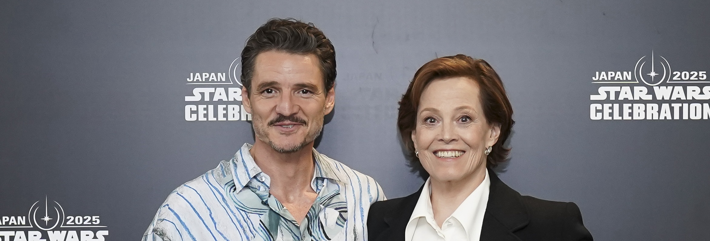Pedro Pascal gespot in een look met laarzen van Acne Studios
