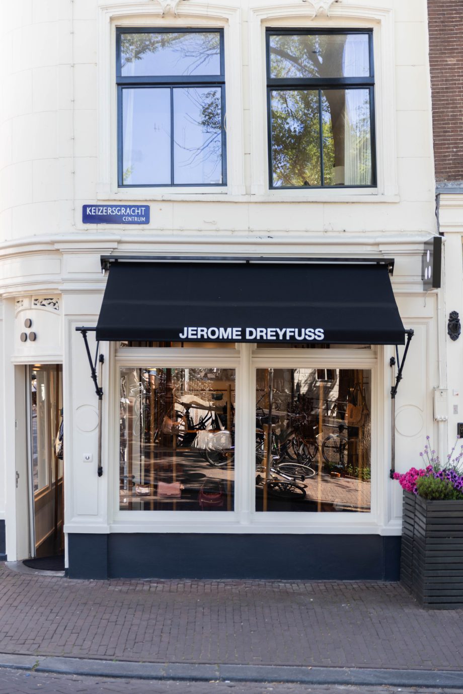 Jérôme Dreyfuss opent winkel Amsterdam, Vogue spreekt hem