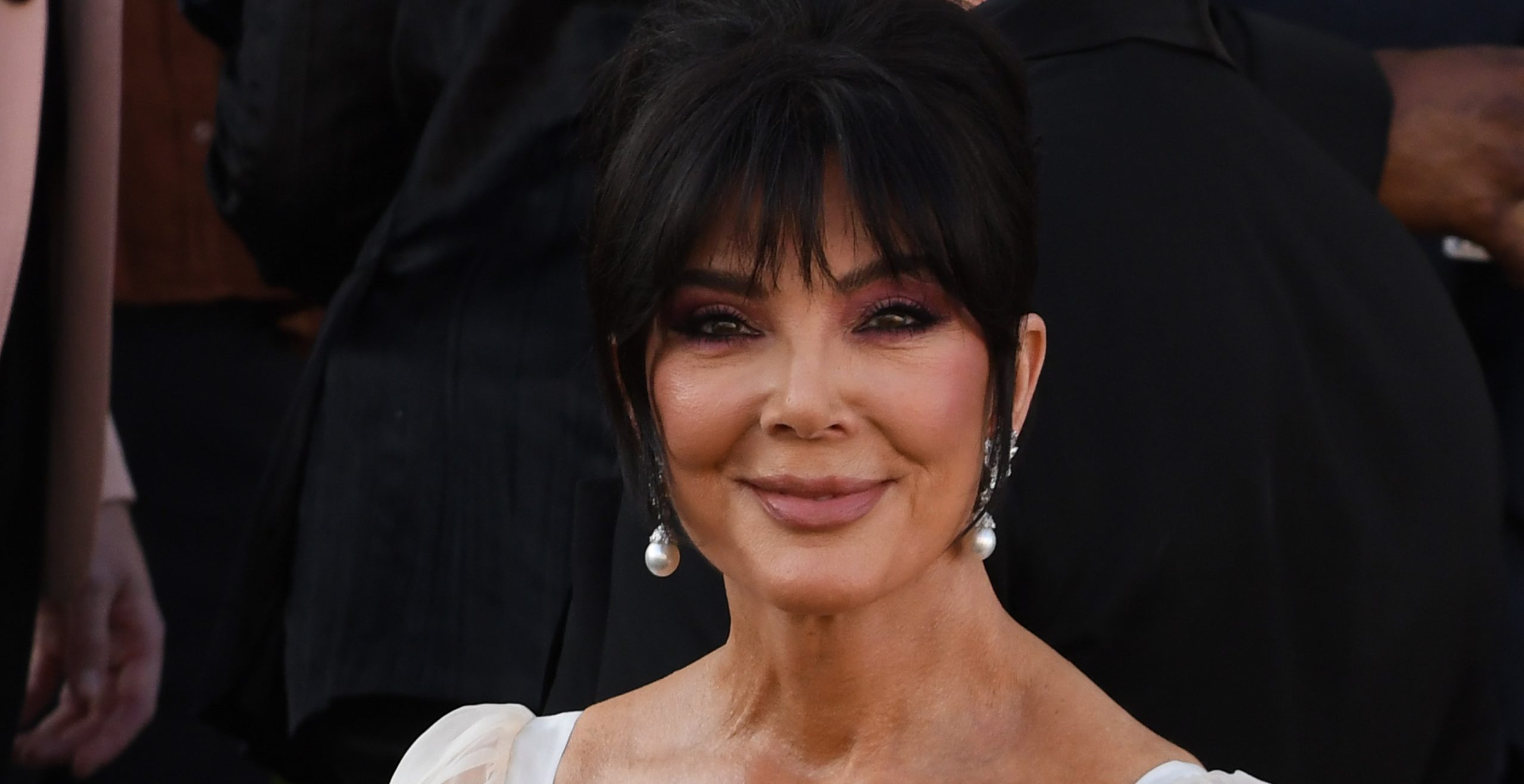 Kris Jenner vertelt voor het eerst openhartig over haar facelift
