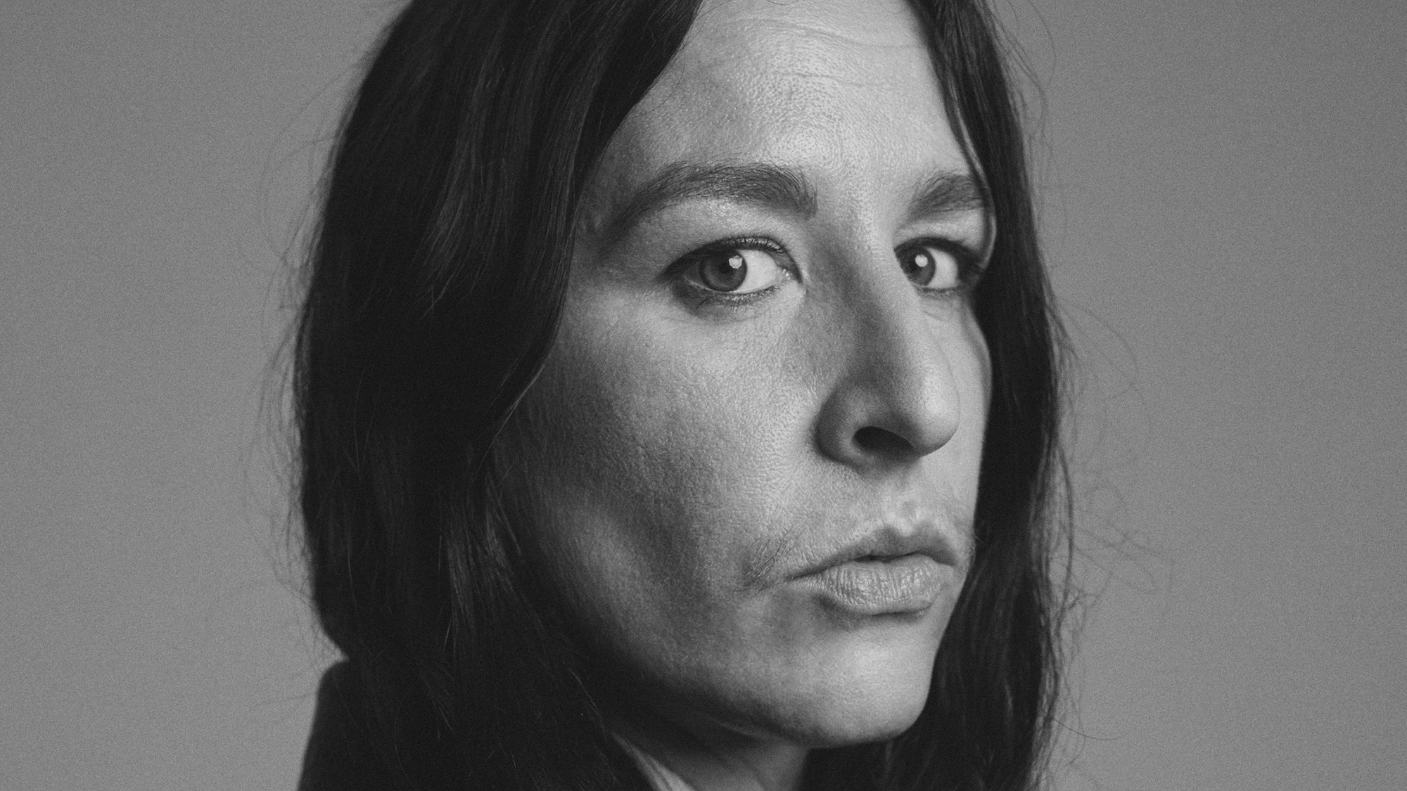 Vogue spreekt Raven van Dorst over muziek, tv en identiteit