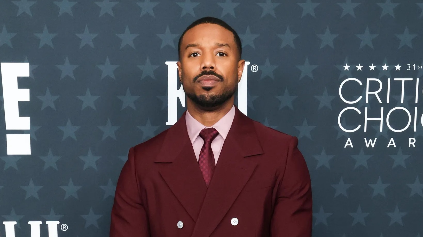 Michael B. Jordan neemt moeder mee naar Critics Choice Awards
